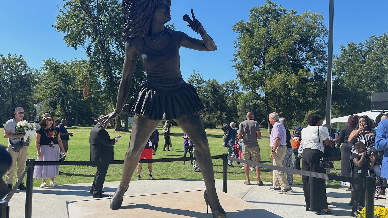 Tina Turner Statue Unveiled In Tennessee Community Where She Grew Up